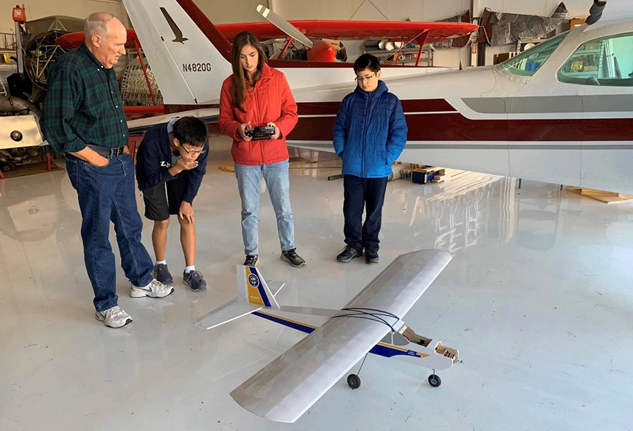 EAA Young Eagles Build and Fly Program